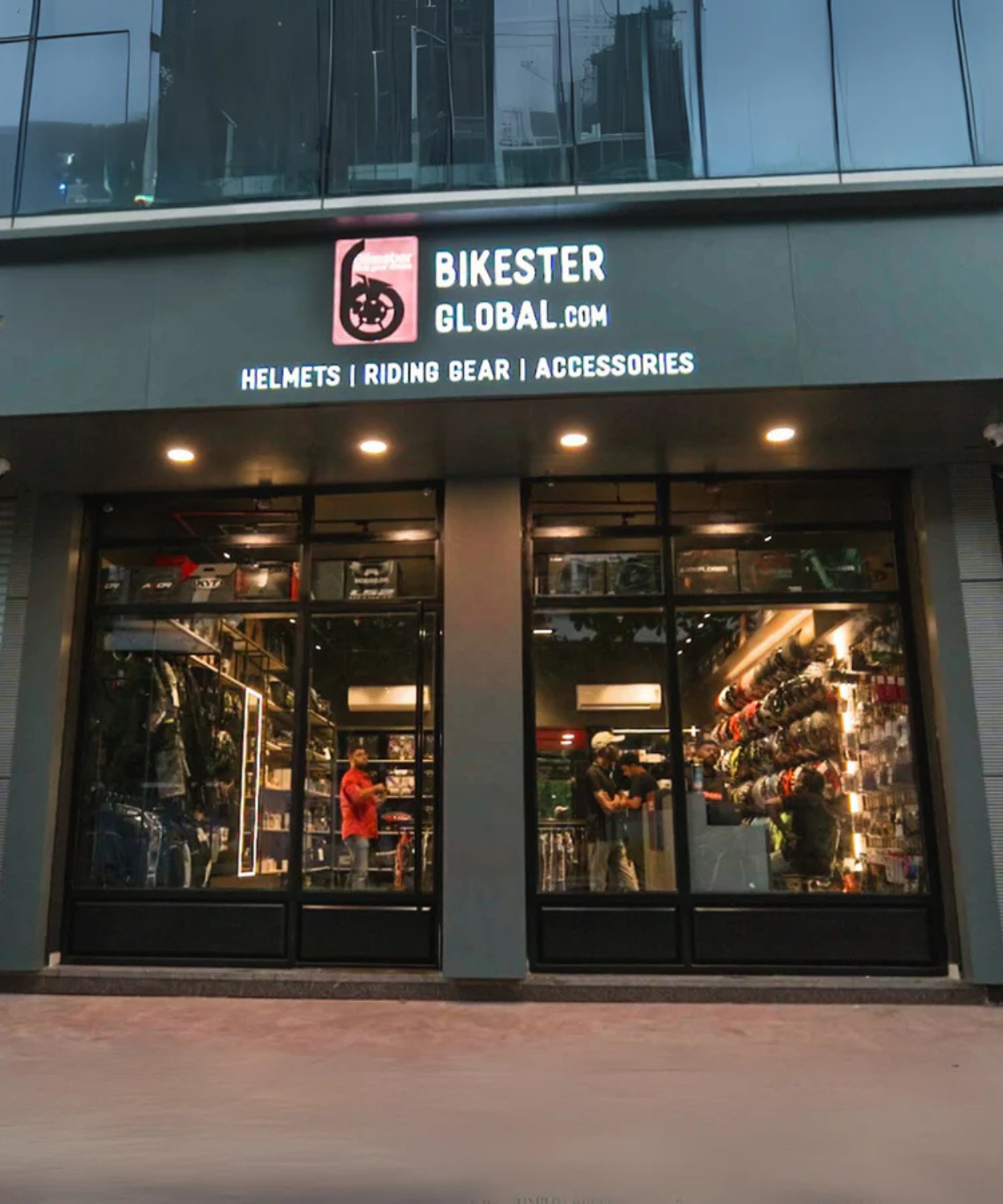 Bikester Global Store